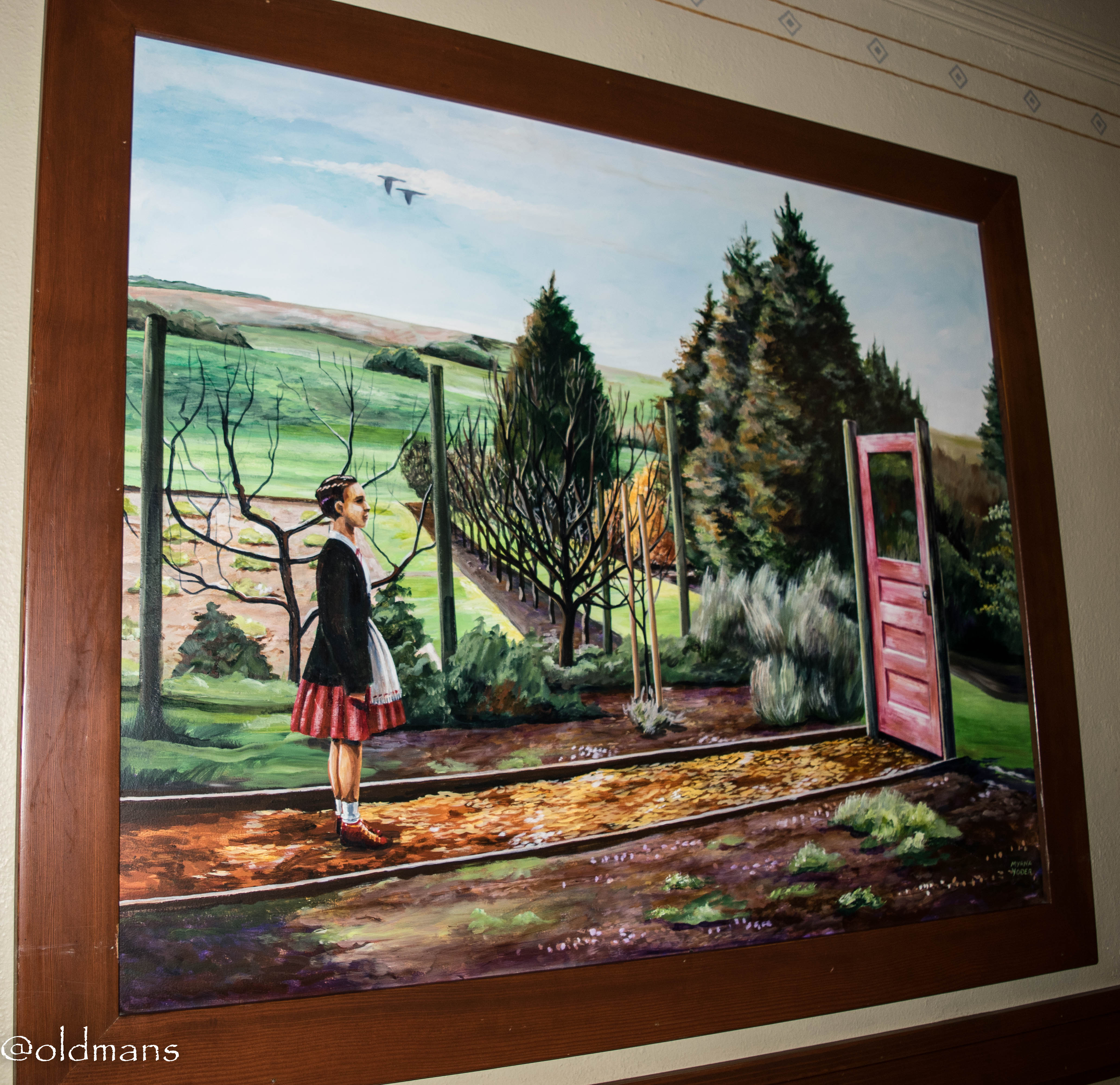 Inside McMenamins Edgefield Lodge - Artwork and Other Things — Steemit